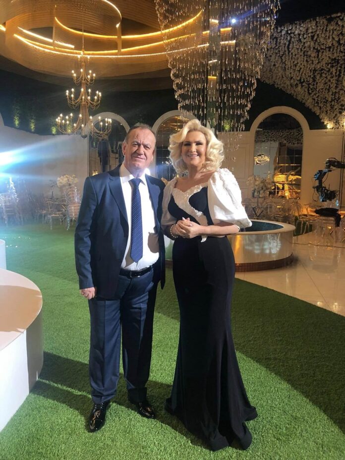 Bashkohen Mahmut Ferati e Shyhrete Behluli