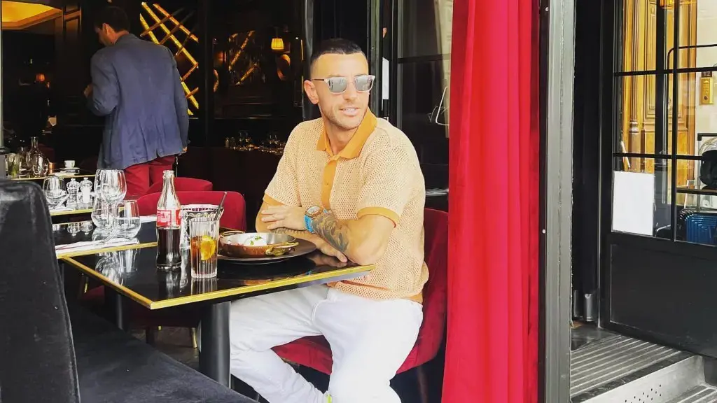 “Nata më speciale ndër vite”, Stresi në krahët e një dashurie të re (Foto)