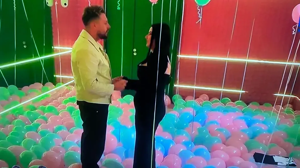 E dashura e Mevlanit hyn në Big Brother, i jep lajmin emocionues qe e ...