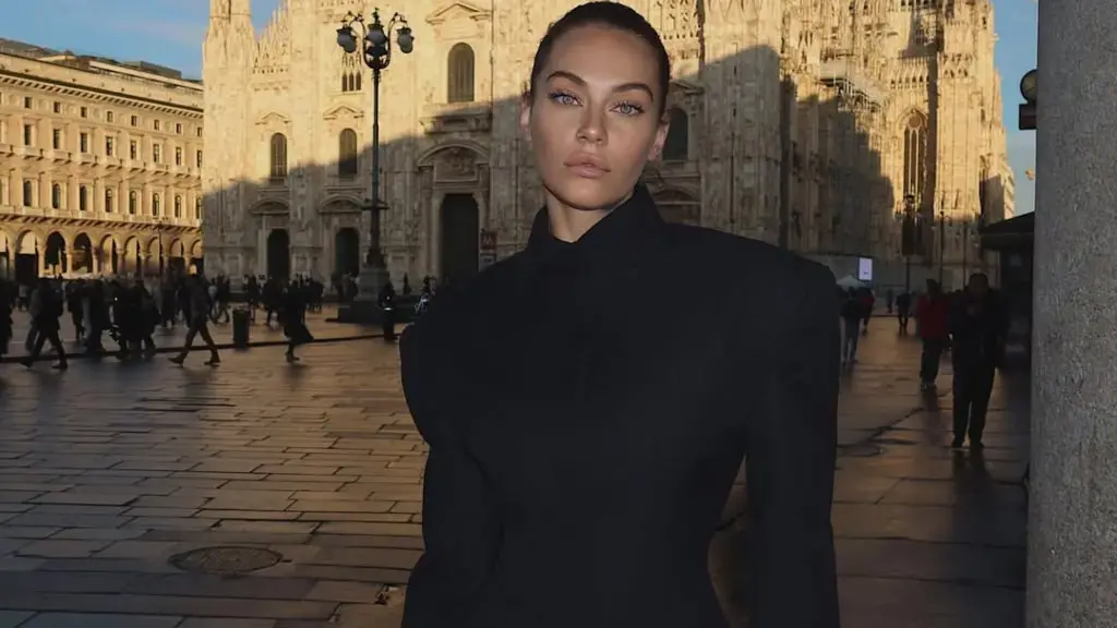 Gresa Hoti shfaq hijeshinë e saj me një foto nga dhoma e gjumit